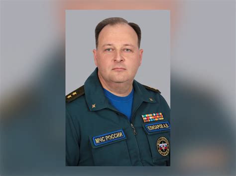 Rosyjski Generał Był Bliski śmierci Spadł Na Niego Olbrzymi Sopel Wprost