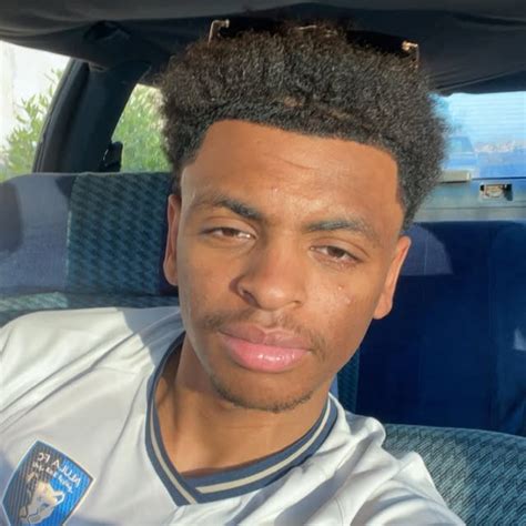 Abdullah🌀 Aia26 • Threads Say More