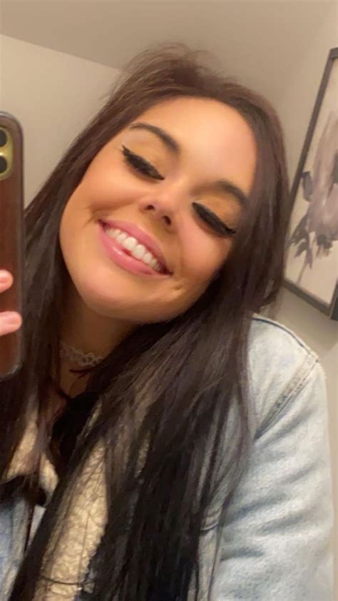 Dimples Never Looked So Cute 31f R Amihotsfw