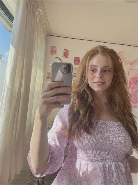 Are Pale Redheads Your Type Or No Sexy