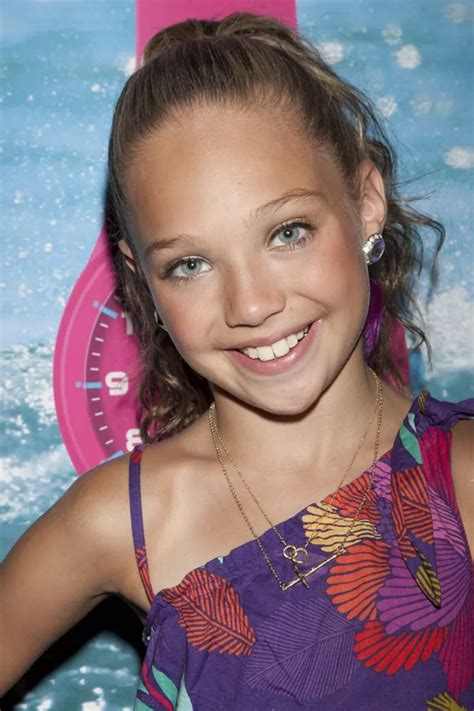 Maddie Ziegler Mirror Online