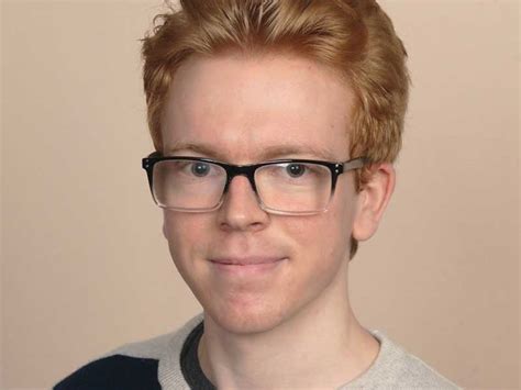 Hellen Martinezs Instagram Twitter And Facebook On Idcrawl