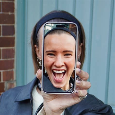 Styling Emily Beaney Youtube