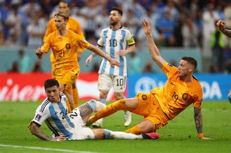 Lionel Messi Wout Weghorsts Full Viral Qatar World Cup Incident Footage Emerges Faces Brutal