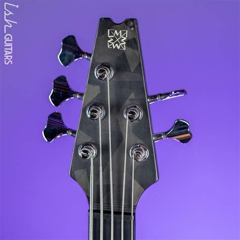 2001 Modulus Quantum 5 Fretless Bass Ish Guitars