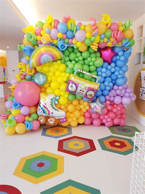 Fabulous Roller Disco Party Balloon Backdrop