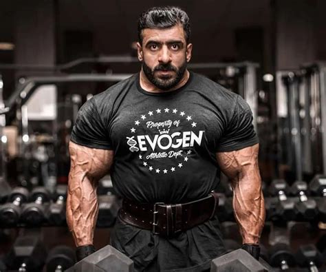 پیغام هادی چوپان برای خواننده لس‌آنجلسی عکس اطلاعات آنلاین