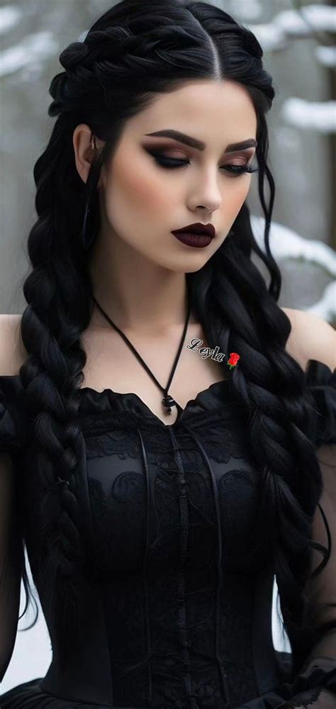Pin By ♡ ℒℯ𝑦l𝑎♡ On Al Art And Gothic Photo In 2024 Gothic Hairstyles