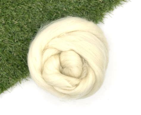 White Blue Faced Leicester Top World Of Wool Trade