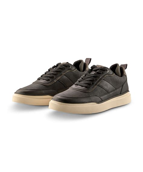 Denver Hayes Mens Elgin U Cut Sneakers Marks