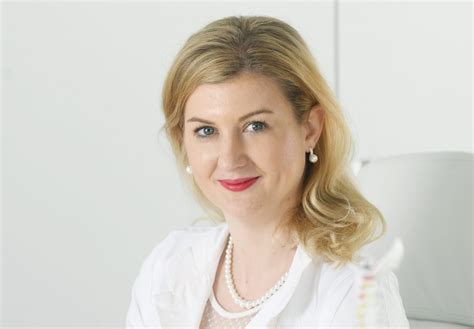 Dr Mateja Sirše Medovernet