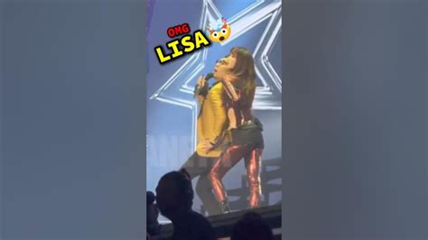 Lisa Teaches Sexy Pose To Mc At Fanmeet Jakarta Indonesia Lisa Lalisa