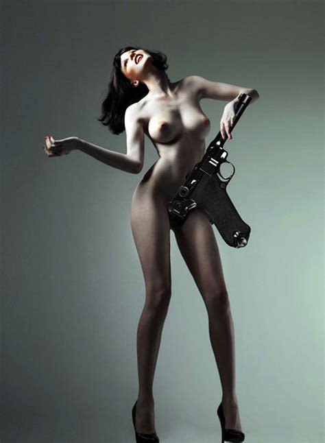 Naked Tiah Eckhardt Added 07 19 2016 By Gwen Ariano