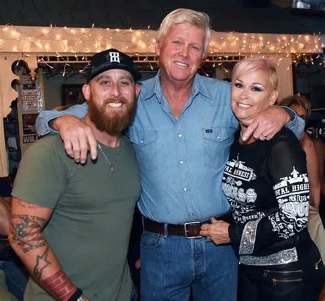 Lorrie Morgan Reflects On Late Husbands Earth Shattering Cancer