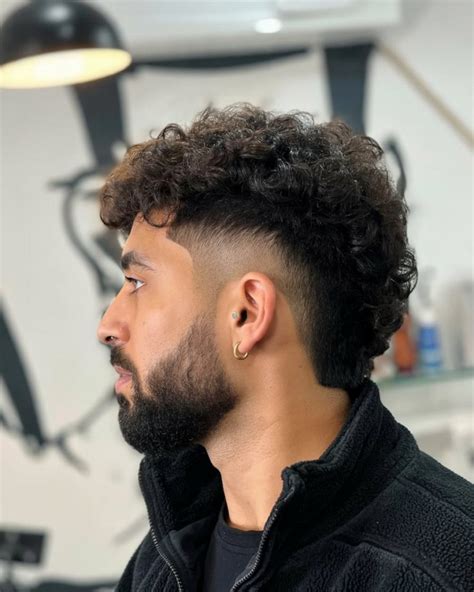Modern Mullet Fade Haircut 27 Ideas For Men 2025 With Curly Short