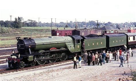 4472 Lner Preserved Class A3 4 6 2 4472 Flying Scotsman With 2