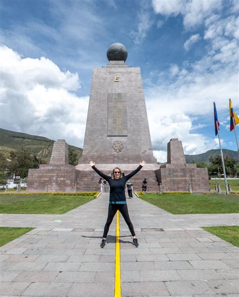 Equator In Ecuador How To Visit The Middle Of The World