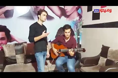 تمام اجراهای گیتار بارون از امو باند لامینور