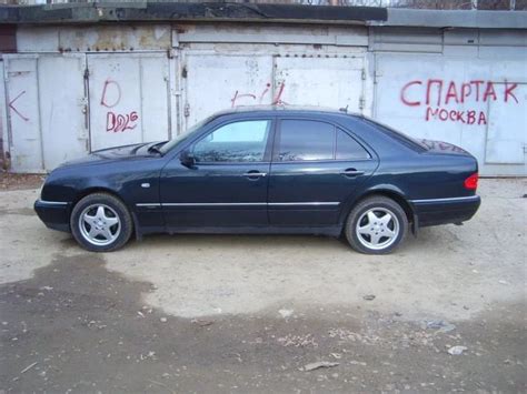 Мерседес Е класс 1998г 32 литра Автомобиль был приобретён осенью