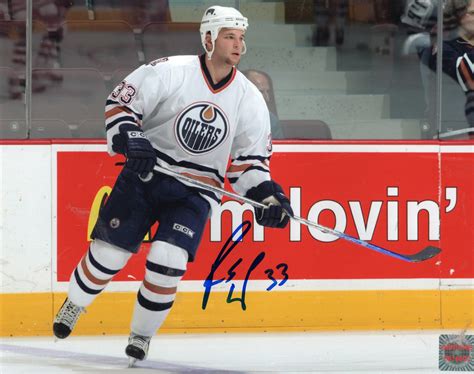 Rob Schremp Edmonton Oilers Autographed 8x10 Photo Canada Pop Culture And Sports Collectibles