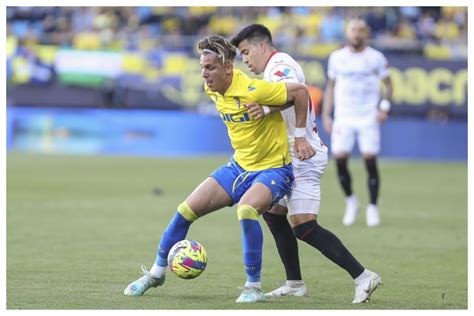 El Cádiz Se Despide De Iván Alejo Y Youba Diarra Se Van Fuera De España