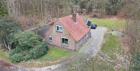 Funda Koopje Vrijstaand Huis In De Bossen Kost Slechts € 165 000
