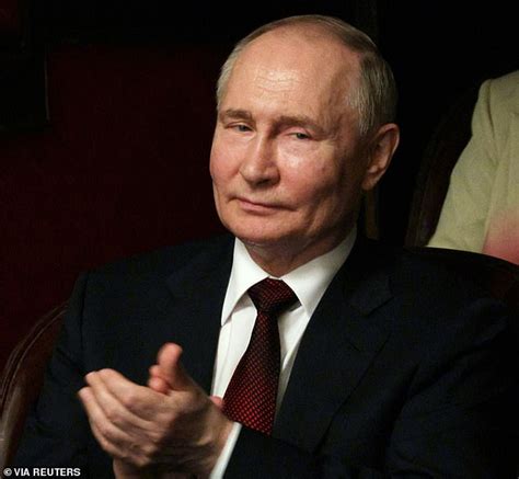 Now Putins Propagandists Leap On Nigel Farages Claims The West
