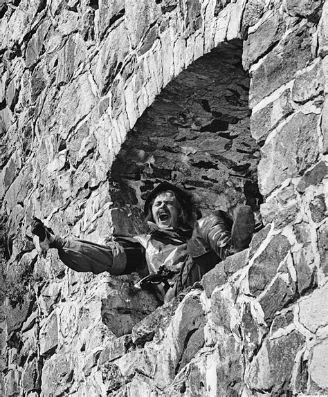 Sadan Miekan Mies 1951 Čsfd Cz