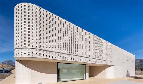Construcción De Un Edificio Multiusos Para El Campus De Altea De La