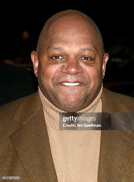 940 Charles Dutton Photos And High Res Pictures Getty Images