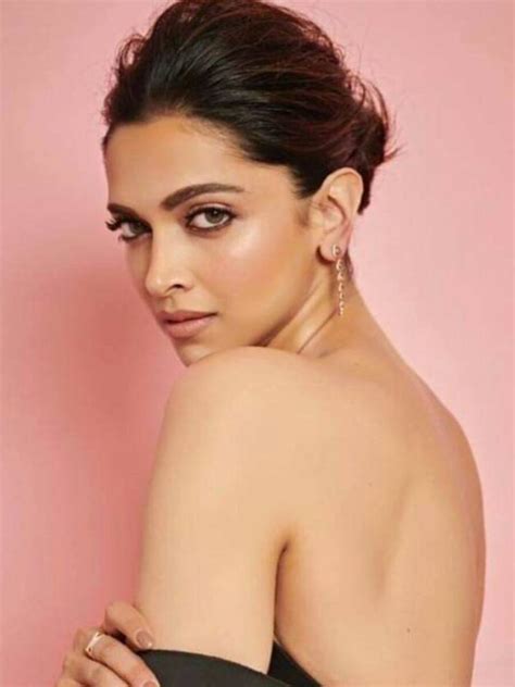 हर लड़का हो जाएगा लट्टू इन 5 चीजों को करके पाएं No Makeup Look Get A No Makeup Look With