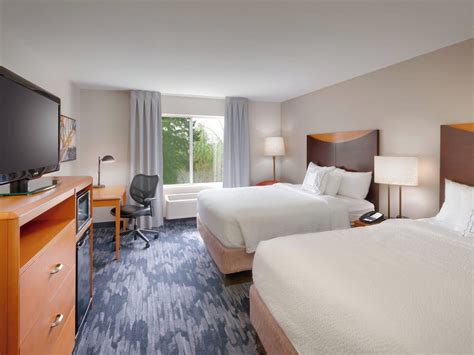 Top 10 Hotels Closest To Microsoft Campus