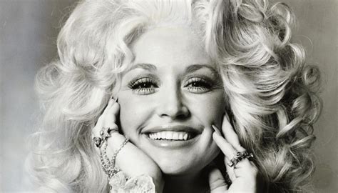 Captivating Photos Of Young Dolly Parton Country Music Legend The
