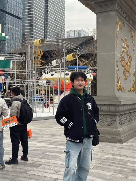 About Me Kaishen Wang