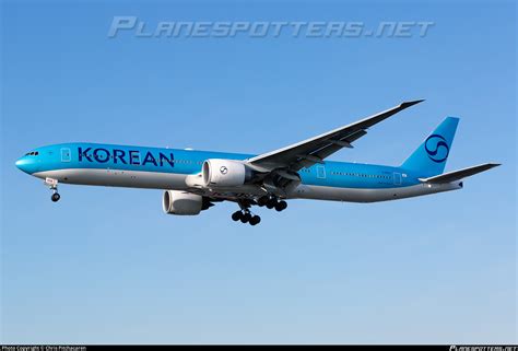 Hl8008 Korean Air Boeing 777 3b5er Photo By Chris Pitchacaren Id