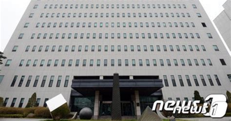 檢 주식먹튀 논란 최은영 前 회장 8일 소환2보 檢 주식먹튀 논란 최은영 前 회장 8일 소환2보