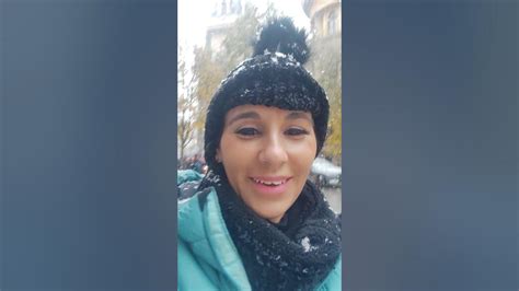 Nevando En Budapest Youtube