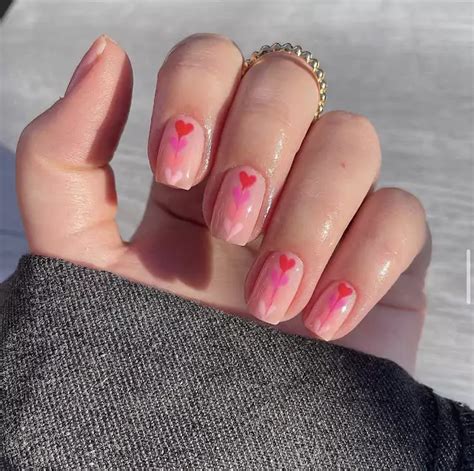 37 Stunning Heart Nail Art Ideas For Short Nails Edit My Nails