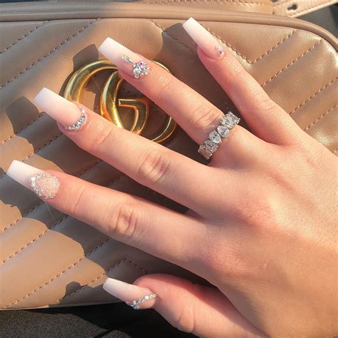 Mina Tran Ihnmstran • Instagram Photos And Videos