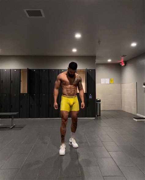 Physique Style Fashion Portrait