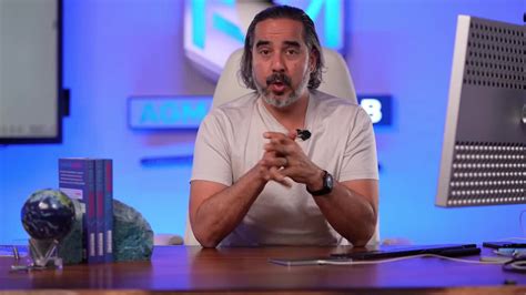 [video] Manuel Suarez On Linkedin Are You In Sync With The Present Marketing Environment In