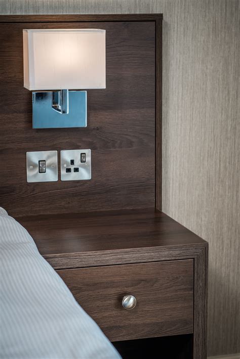 Décor H3325 Chêne Et Perfectsense Matt W1000 Aparthotel Egger