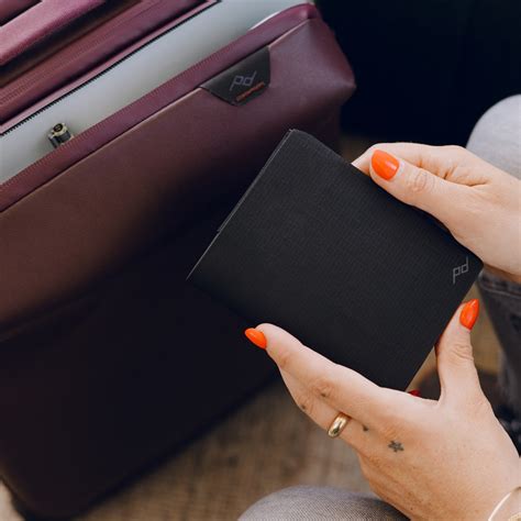 Passport Wallet Peak Design Official Site