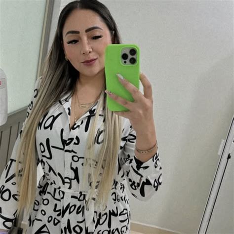 Alejandra Bernal Aleeabernal • Threads Say More