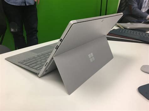Microsoft Surface Pro Vs Surface Laptop Comparison Features Specs