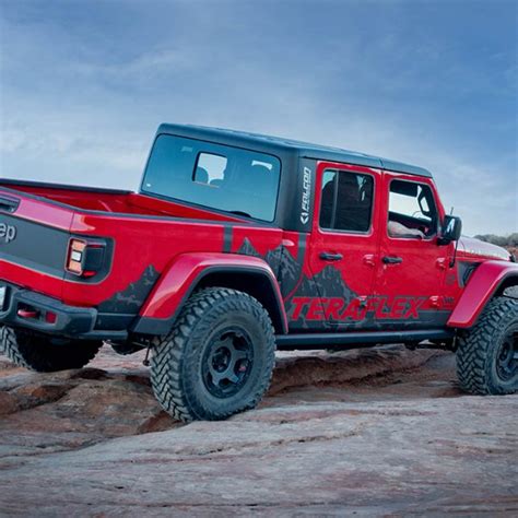 2020 Red Gladiator Rubicon Teraflex