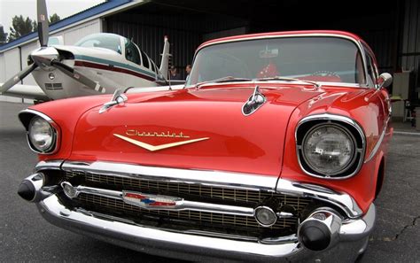 June 2012 Catalog Cover Photo Shoot With Leon Kaplan