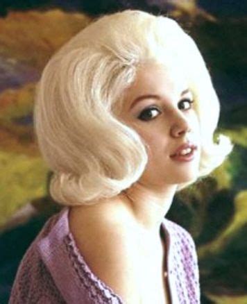 Untitled Curly Hair Retro Style Bubble Flip Hair Bouffant Flip