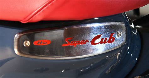 1958 Super Cub C100｜emblem Gallery｜history｜cub｜honda Global Corporate Website