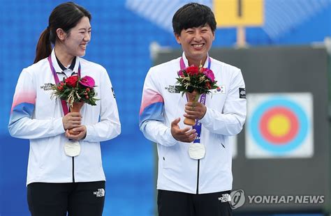 소중한 은메달 연합뉴스